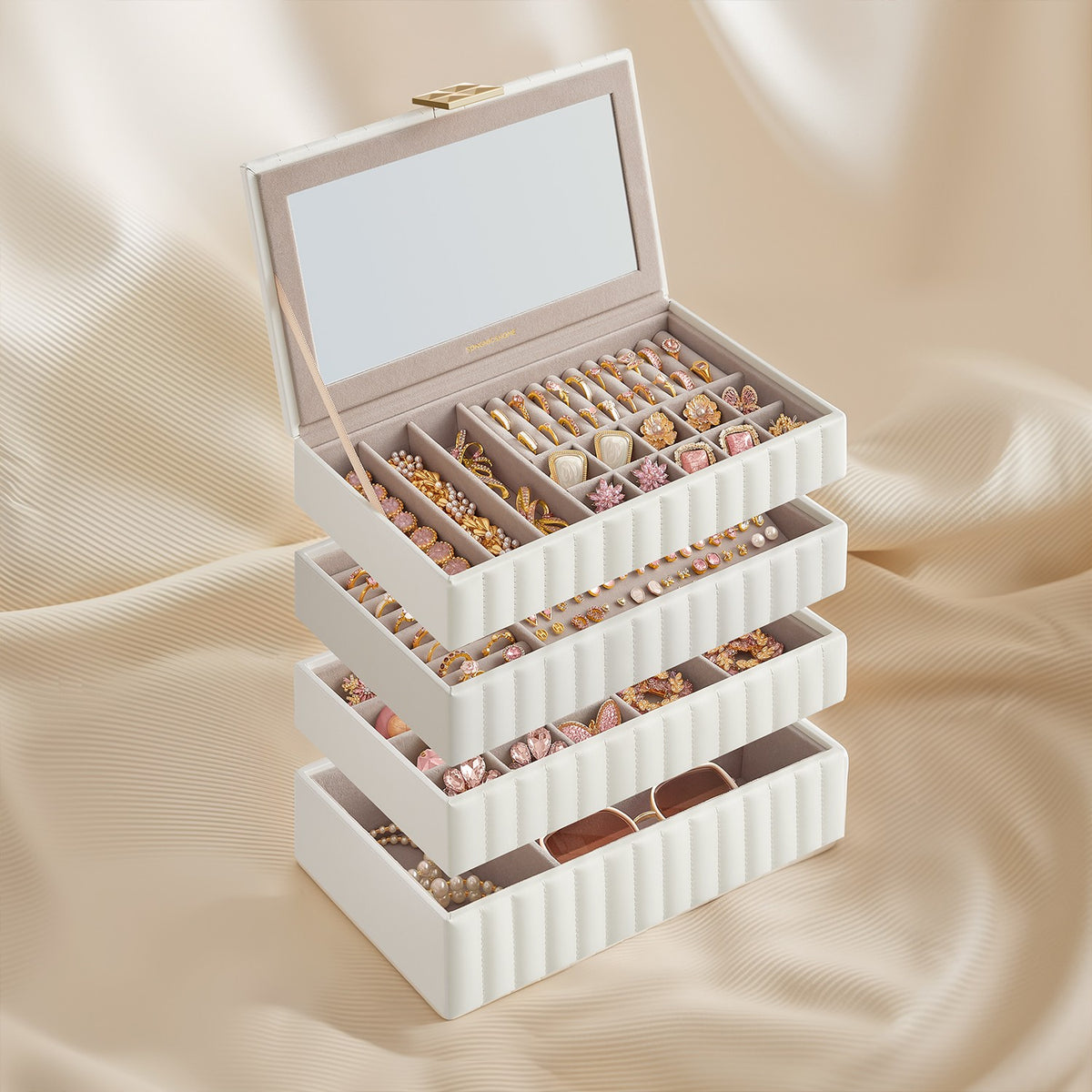 Schmuckkästchen mit Spiegel und 4 Ebenen